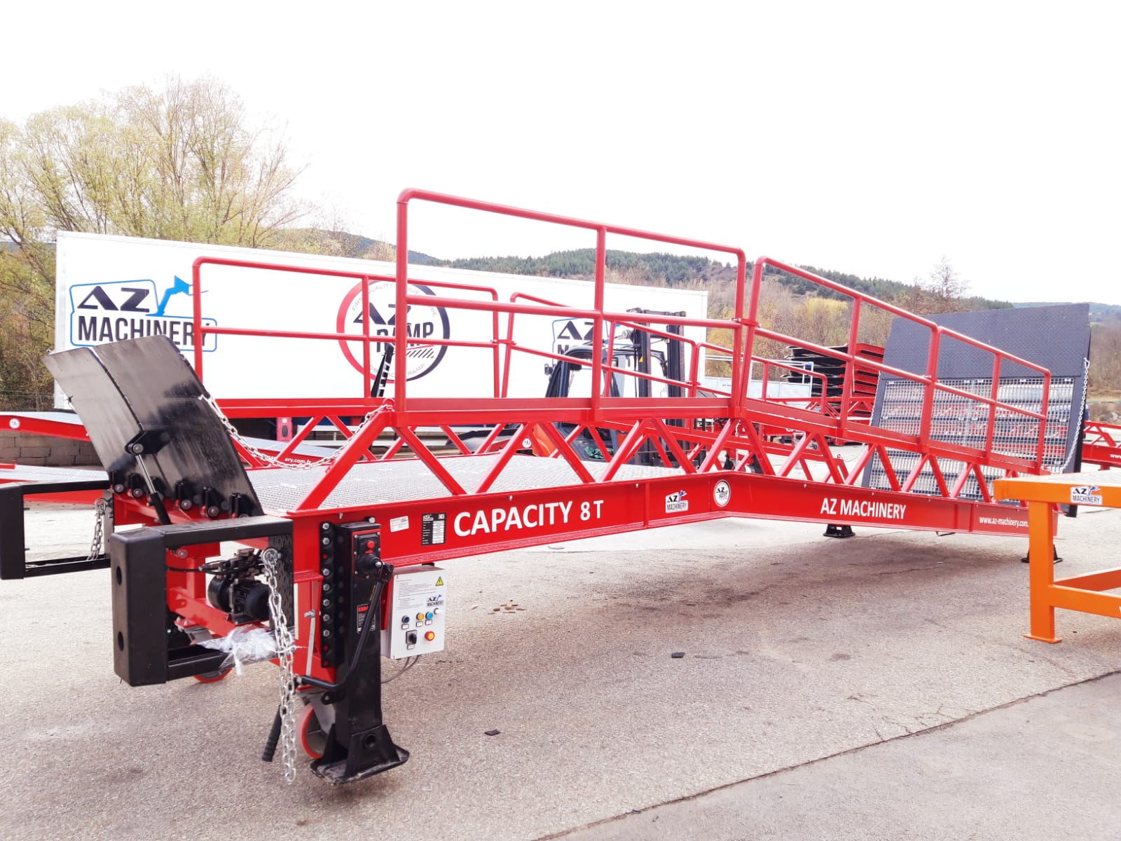 Rampa de carga móvil con puente basculante hidráulico STAR-8 a 20 T ...